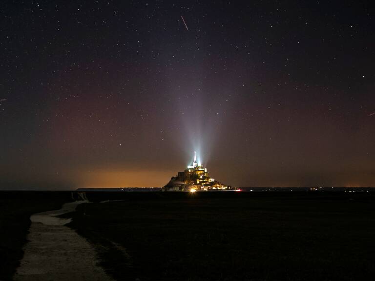Northern Lights in France: A New Natural Phenomenon - Evening Star